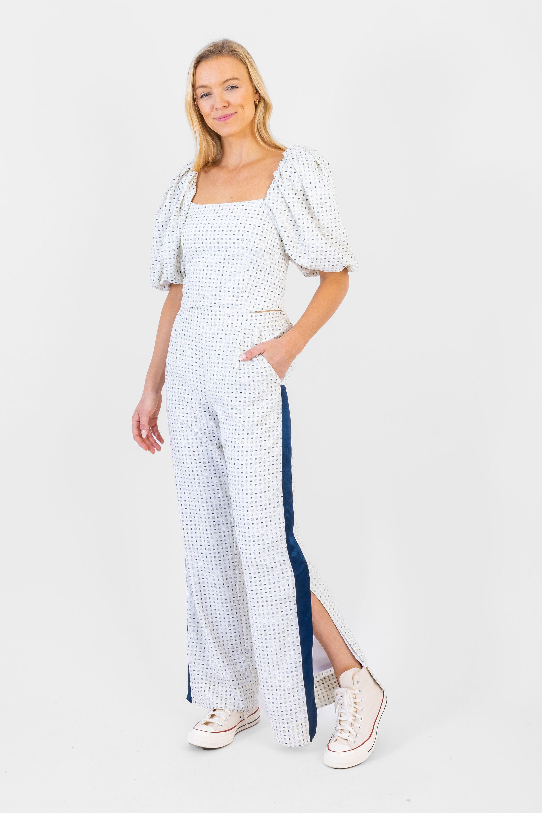 Logan Top Blue Tile – Shop KOCH